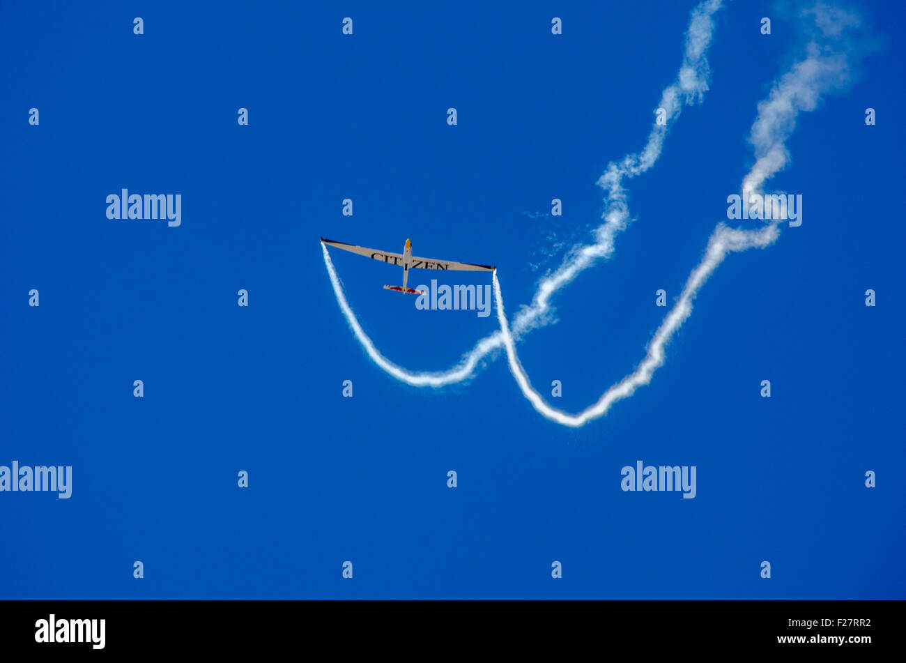 Swift glider hi-res stock photography and images - Alamy