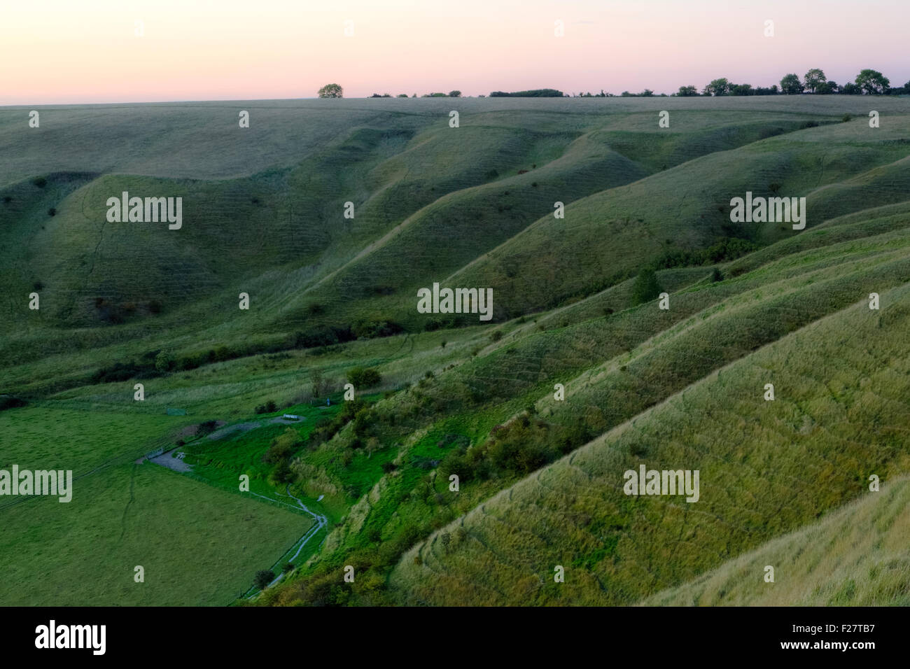 Roundway Hill, Devizes, Wiltshire, England, UK Stock Photo - Alamy