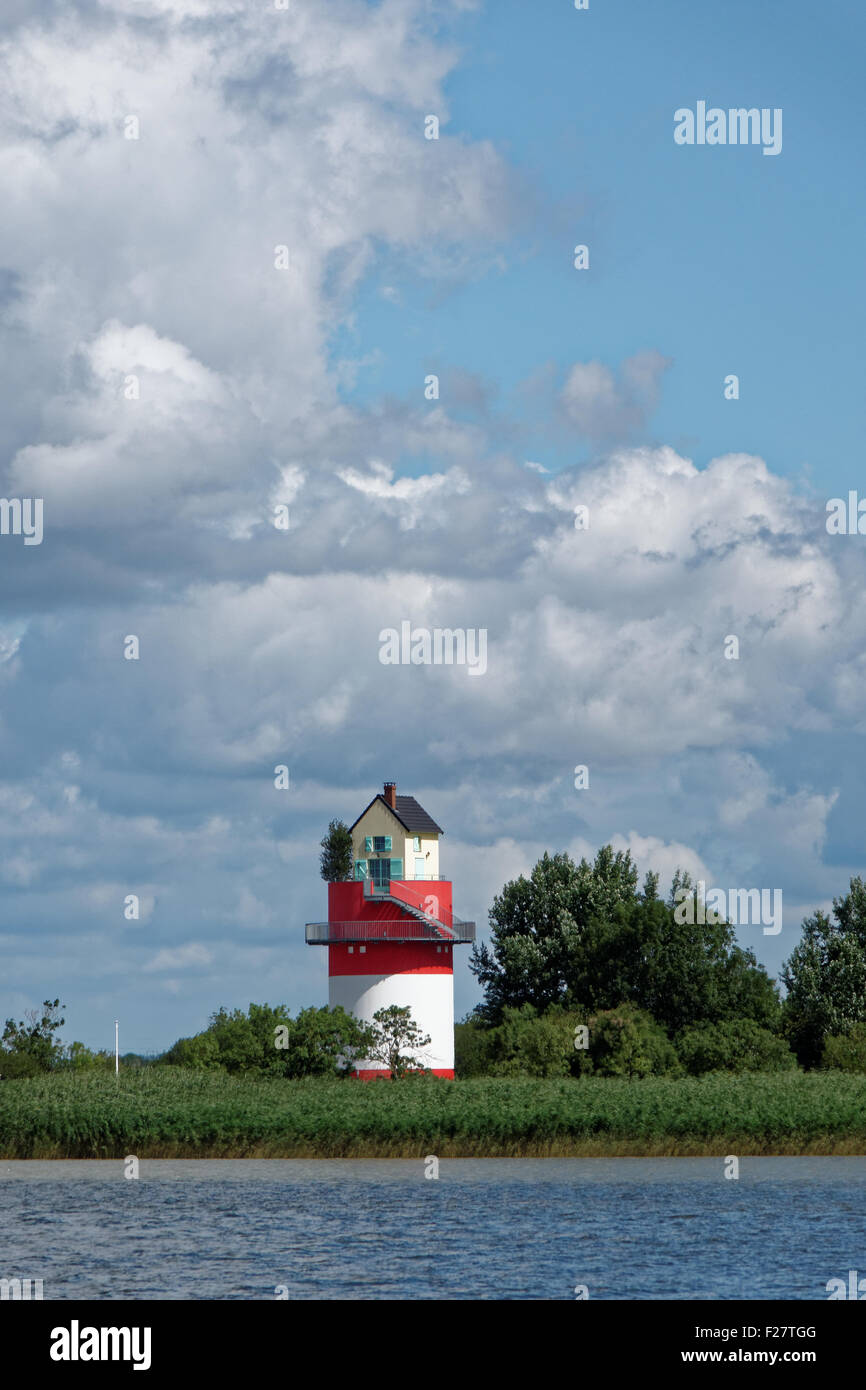 Villa cheminee nantes hi-res stock photography and images - Alamy