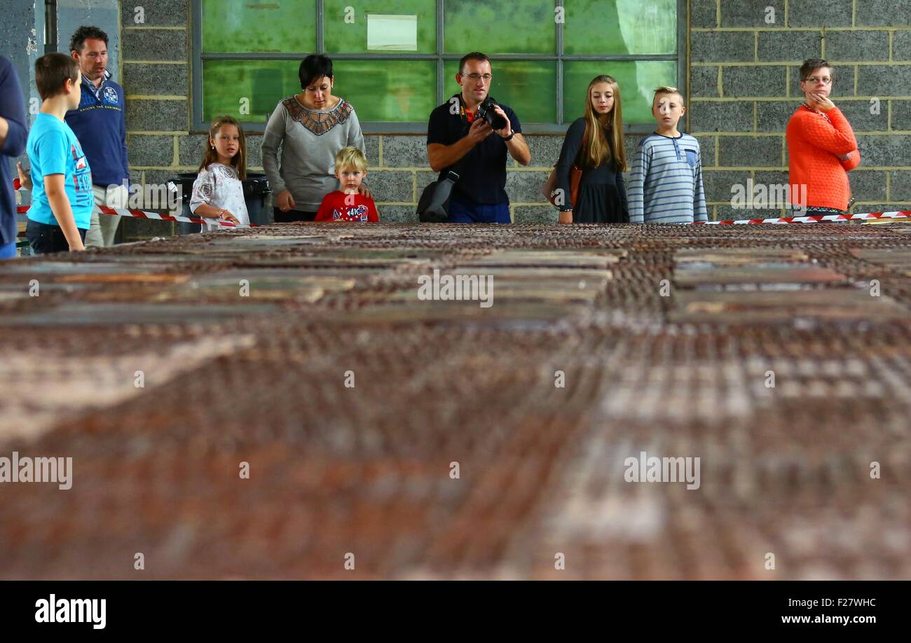 Brussels chocolate factory hi-res stock photography and images - Alamy