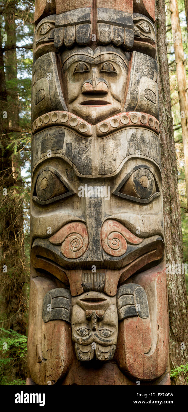 Totem pole native american hi-res stock photography and images - Alamy