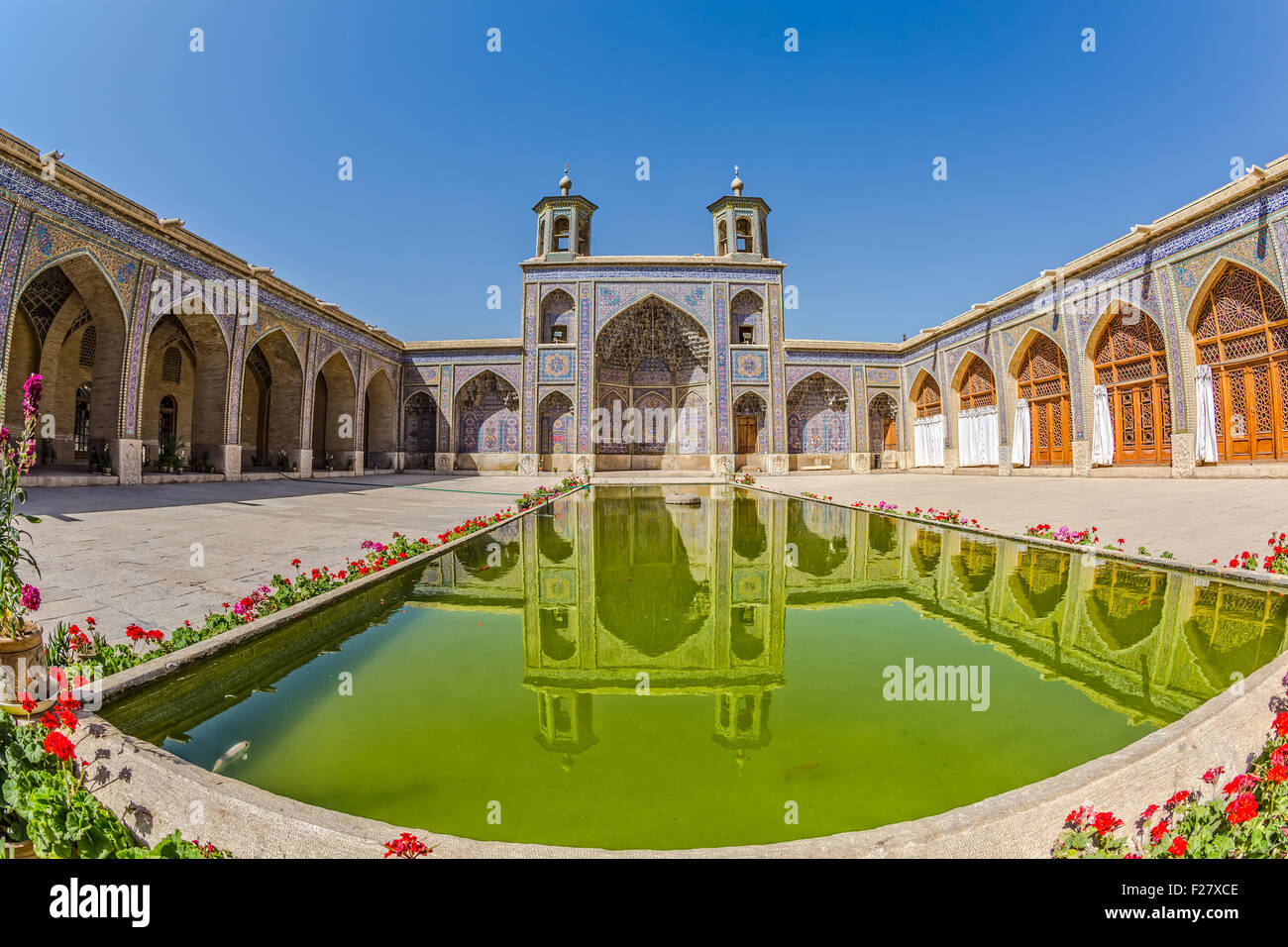 Nasir al-Mulk Mosque pond fisheye Stock Photo - Alamy