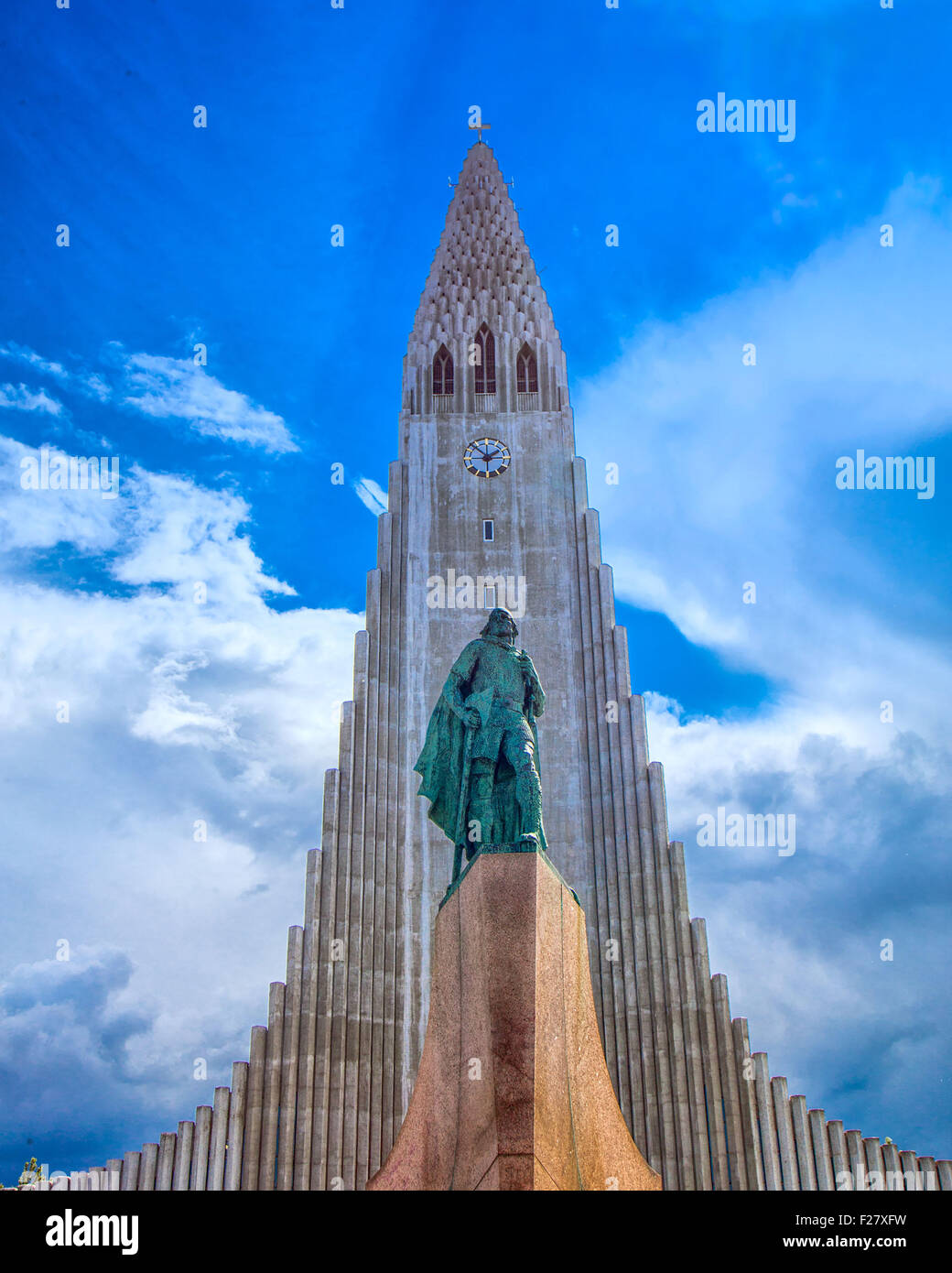 Reykjavik, Iceland. 28th July, 2015. Statue of explorer Leif Eriksson ...
