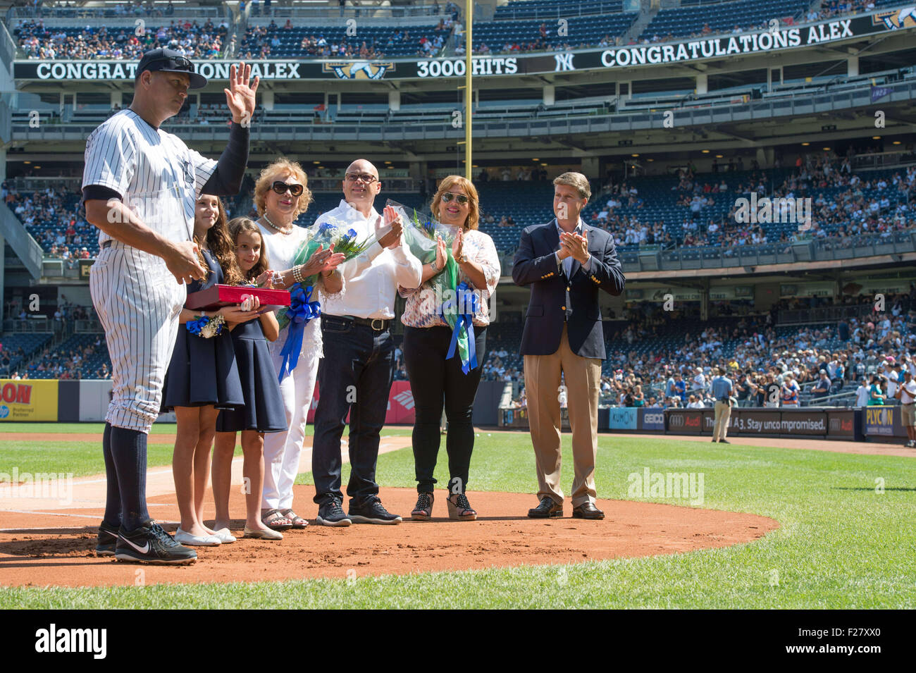 New York, NY, USA. 13th Sep, 2015. ALEX RODRIGUEZ with daughters Ella ...