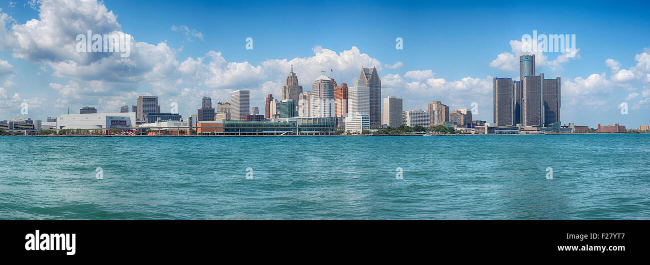 Panoramic view of Detroit skyline from Windsor, Ontario Stock Photo - Alamy
