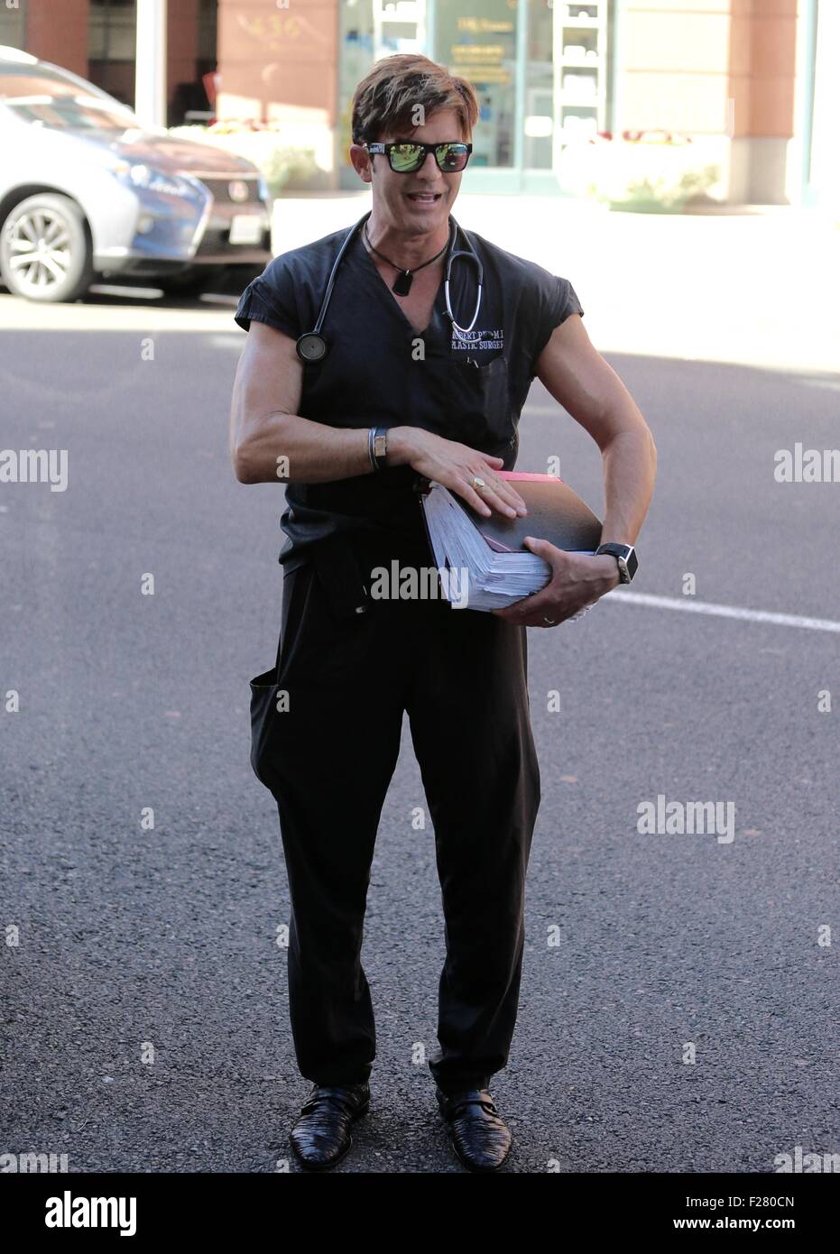 Dr Robert Rey plastic surgeon to the stars out and about in Beverly ...