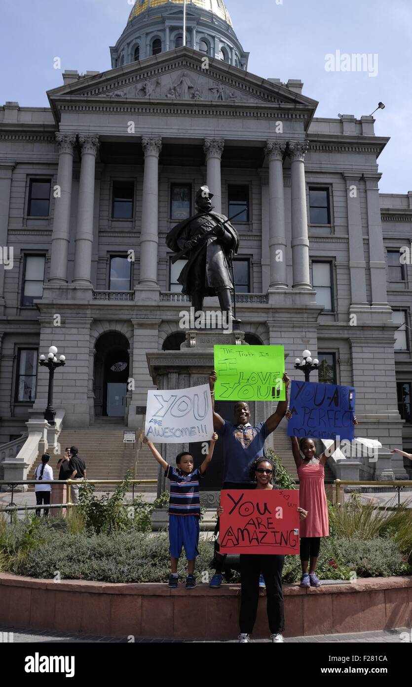 Midas Touch Project demonstrating in front of the State Capitol ...
