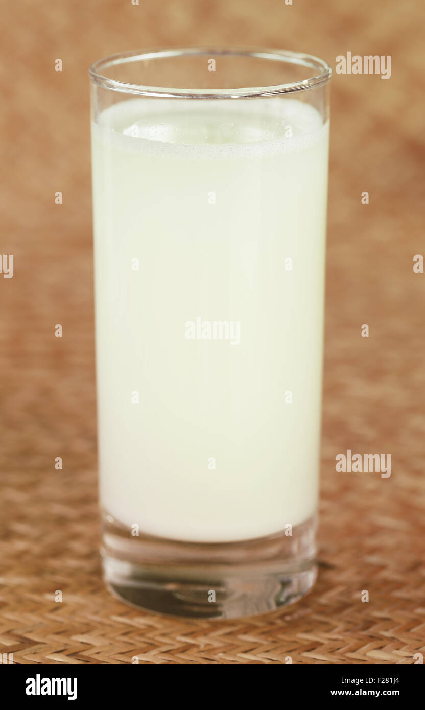 Food fresh milk hi-res stock photography and images - Alamy
