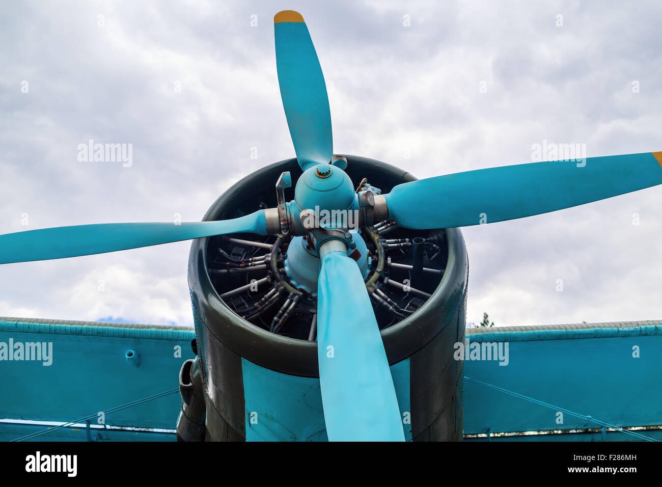Engine and propeller of old vintage retro style airplane Stock Photo ...
