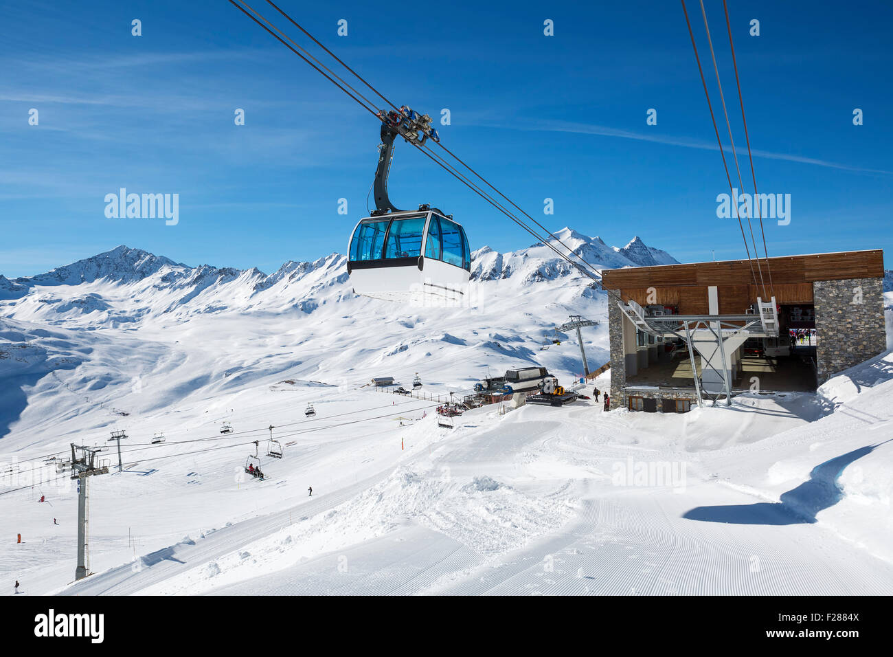 Cable way with cable car in a mountain area Stock Photo - Alamy