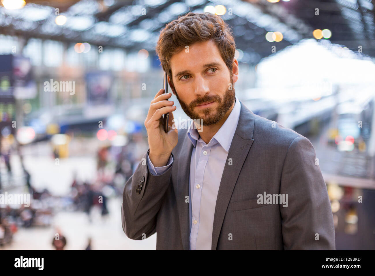 Mobile business hall hi-res stock photography and images - Alamy