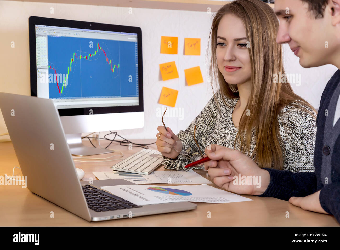 Mutual discussion hi-res stock photography and images - Alamy