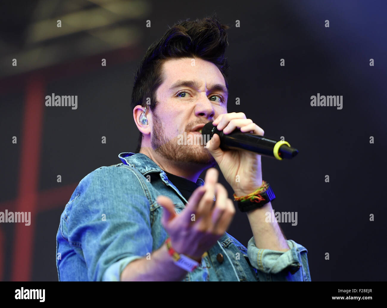 Berlin, Germany. 12th Sep, 2015. Singer Daniel 'Dan' Campbell Smith of ...