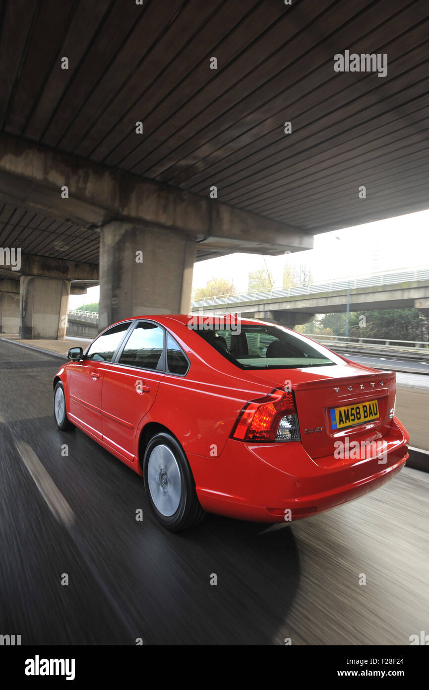 Red saloon sedan 4 door city car hi-res stock photography and images ...