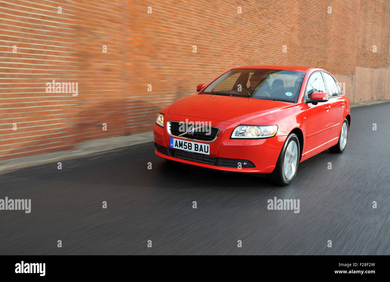 Red saloon sedan 4 door city car hi-res stock photography and images ...