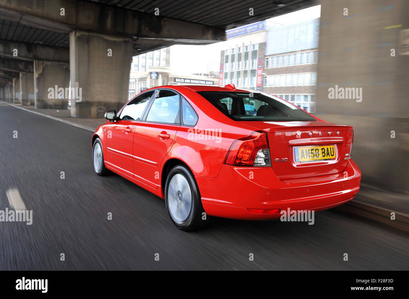 Red saloon sedan 4 door city car hi-res stock photography and images ...
