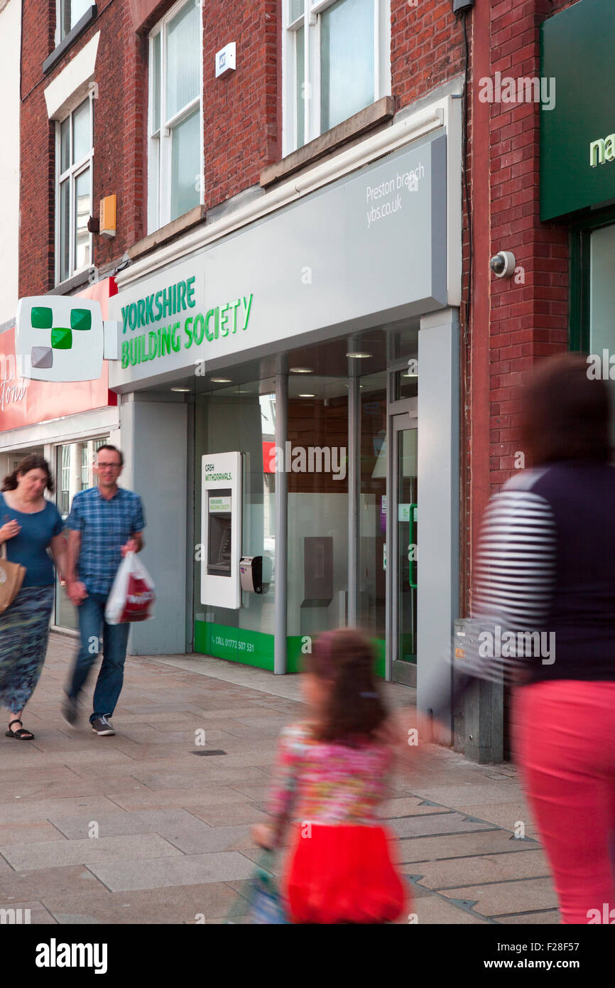 Fishergate, Preston City Centre, Lancashire, UK Shoppers, Shops ...