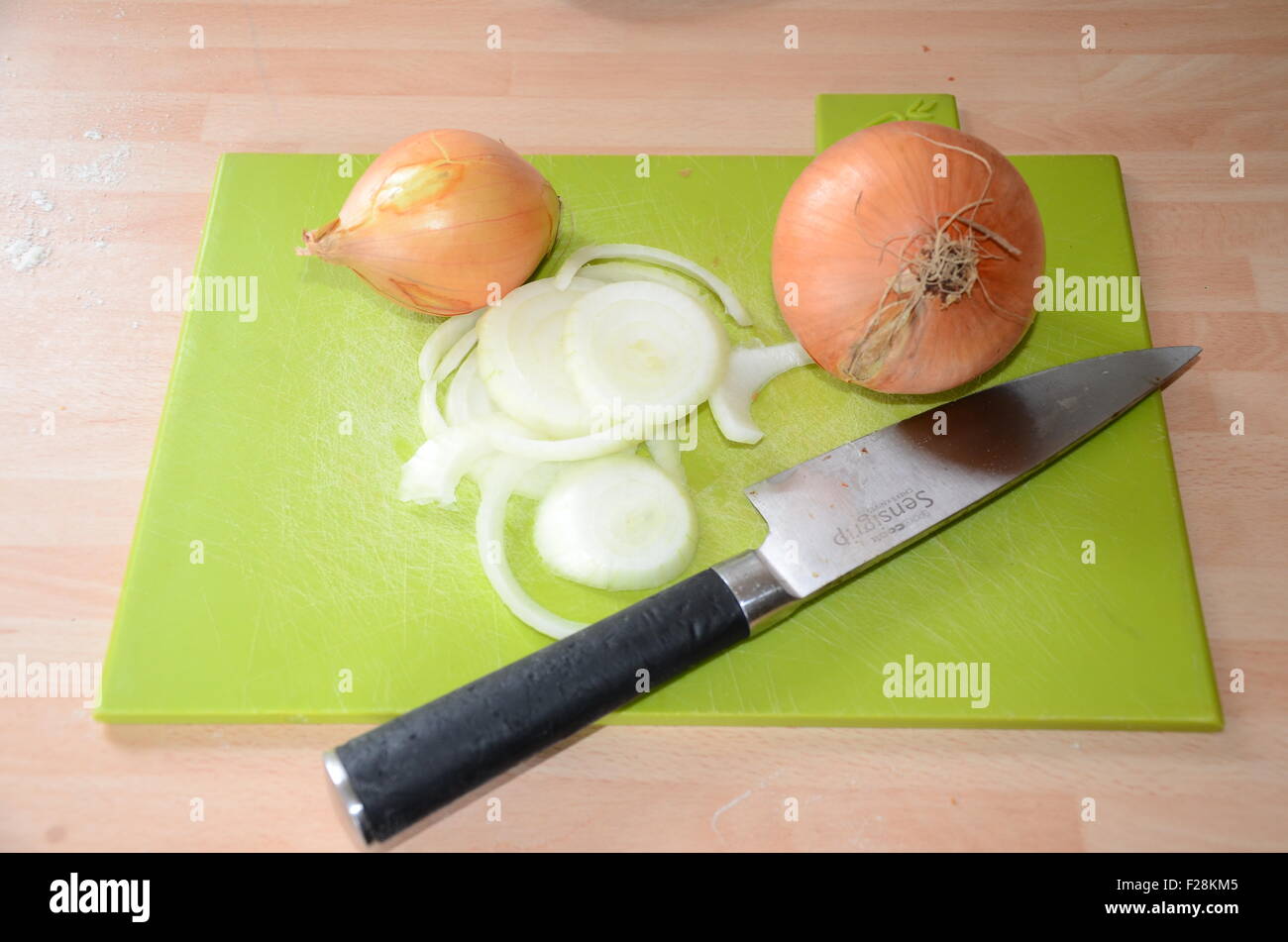 Healthy knife hi-res stock photography and images - Alamy