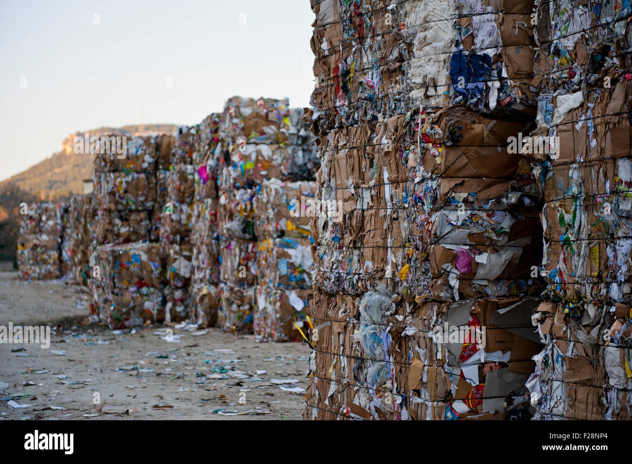 Paper manufacture hi-res stock photography and images - Alamy