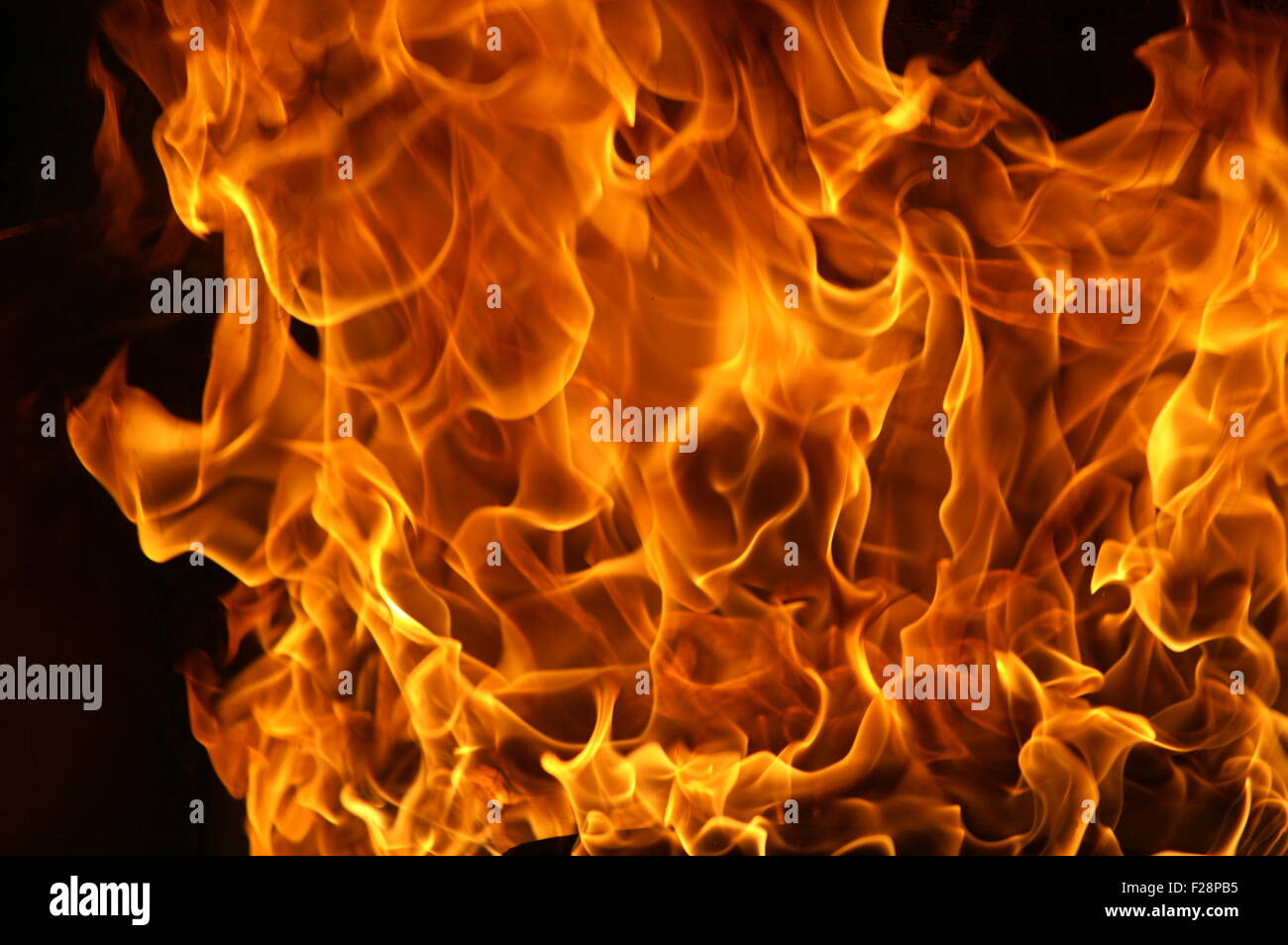 Smoke and flames hi-res stock photography and images - Alamy