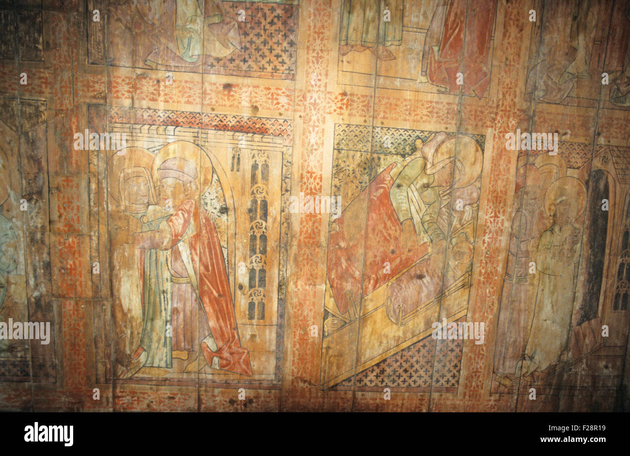 Medieval wooden ceiling hi-res stock photography and images - Alamy
