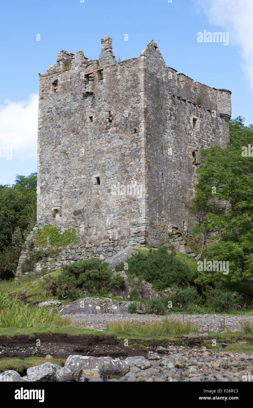 Moy Castle, Loch Buie, Isle of Mull, Inner Hebrides, Argyle and Bute ...