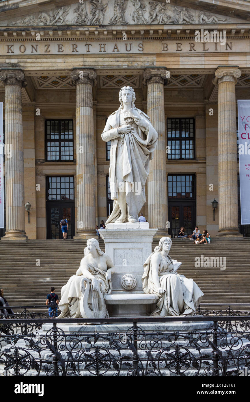 Friedrich schiller statue berlin hi-res stock photography and images ...