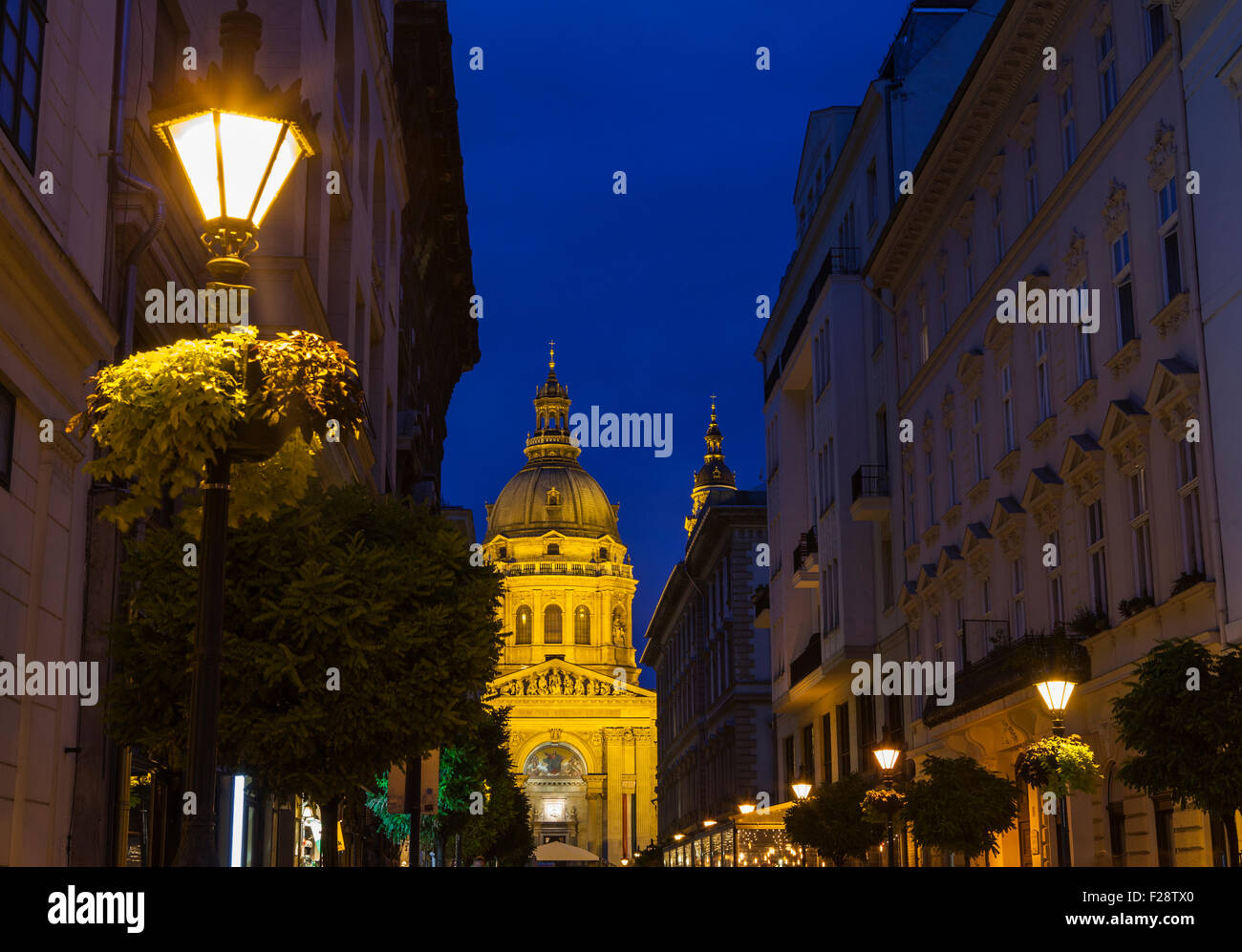 Zrinyi utca st stephens hi-res stock photography and images - Alamy