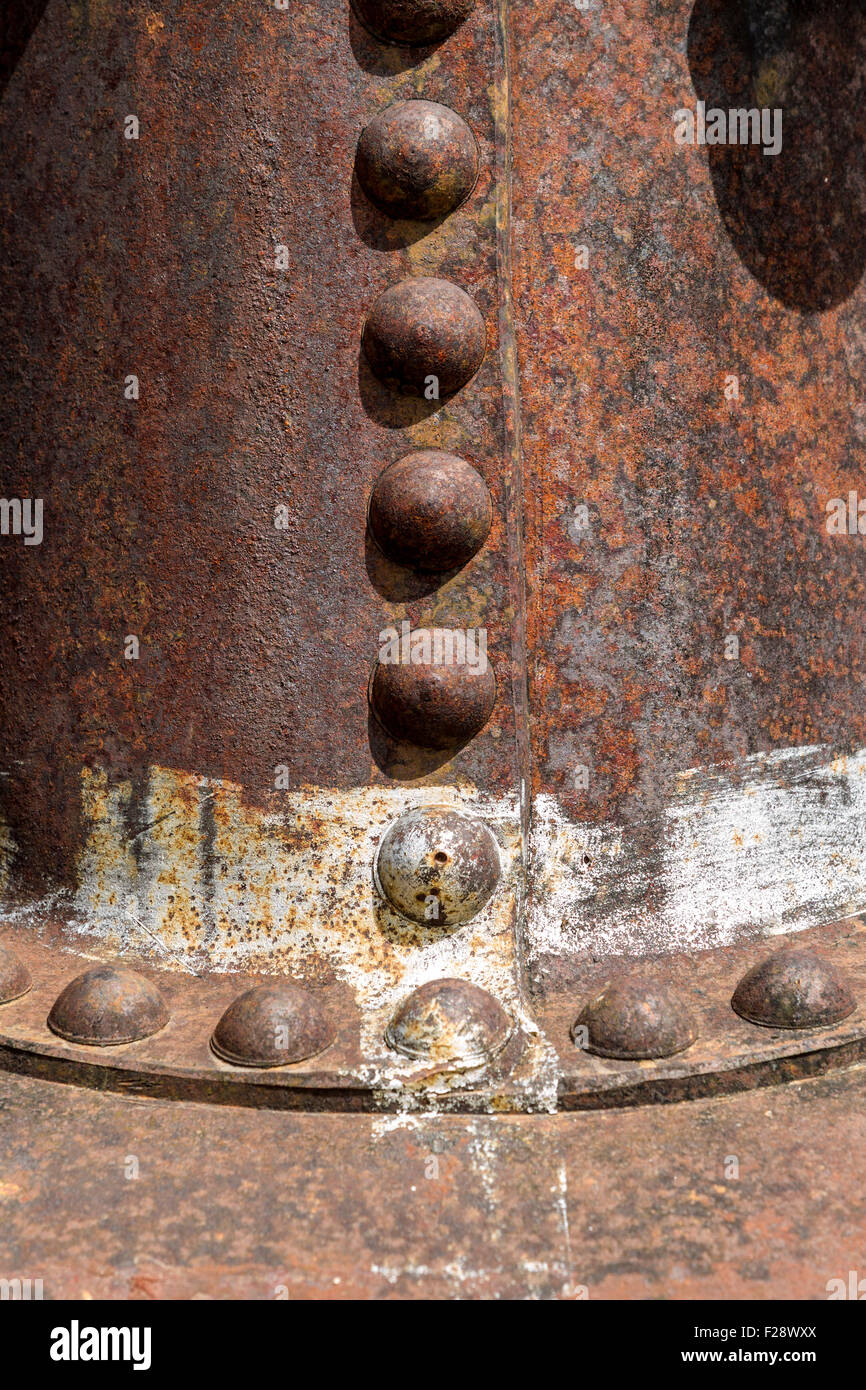 Rusted rivets hi-res stock photography and images - Alamy