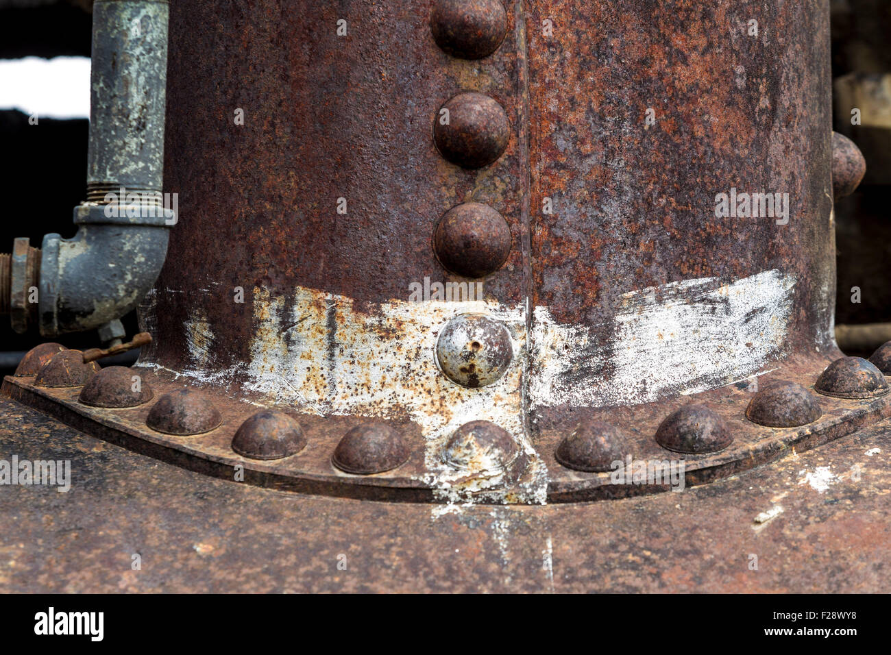 Rivets and rusted metal surface Stock Photo - Alamy