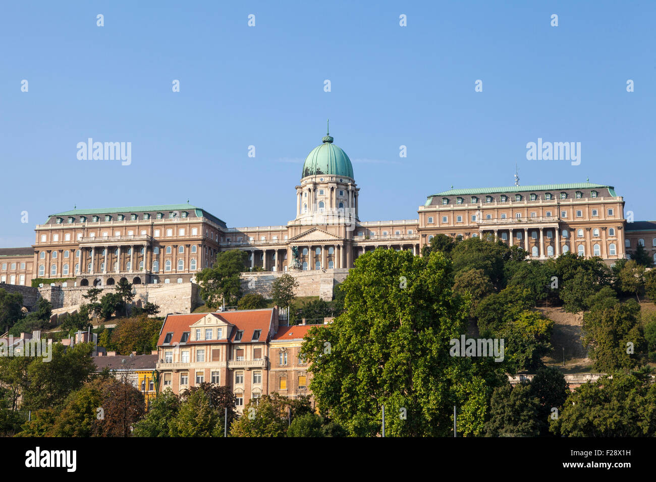 A view of the magnificent Buda Castle in Budapest, Hungary Stock Photo ...