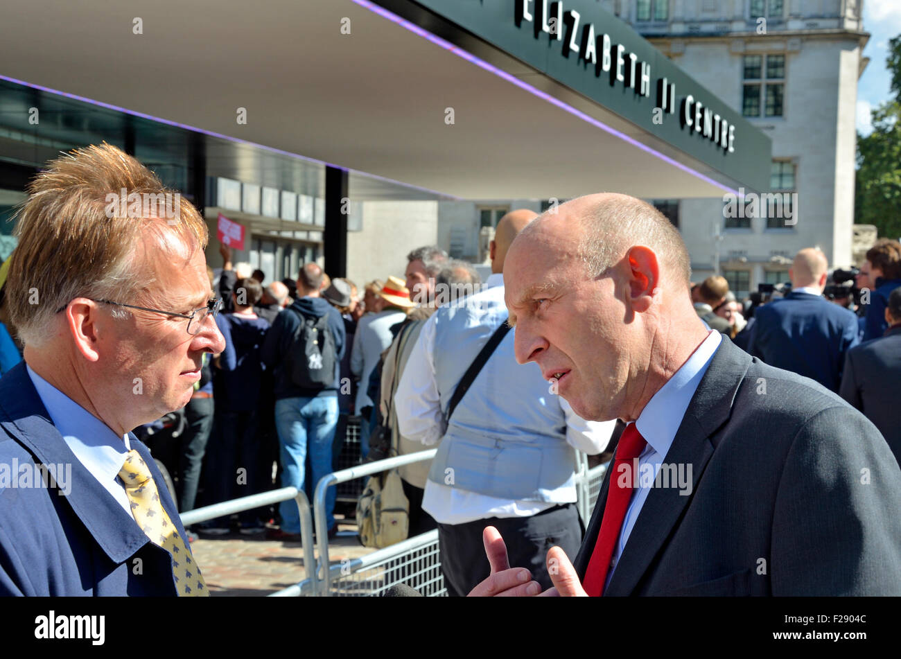John healey hi-res stock photography and images - Alamy