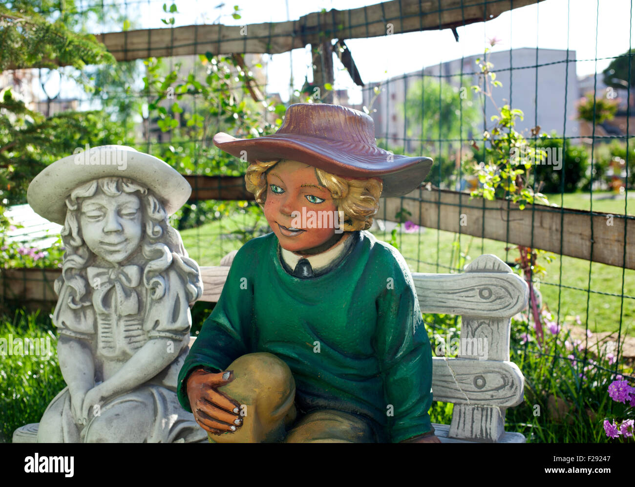 Painted stone statue hi-res stock photography and images - Alamy