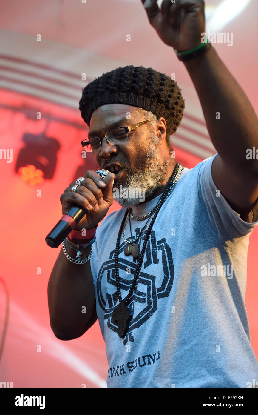 Reggae duo Channel One Sound System plays at Swindon Bowl at Reggae ...