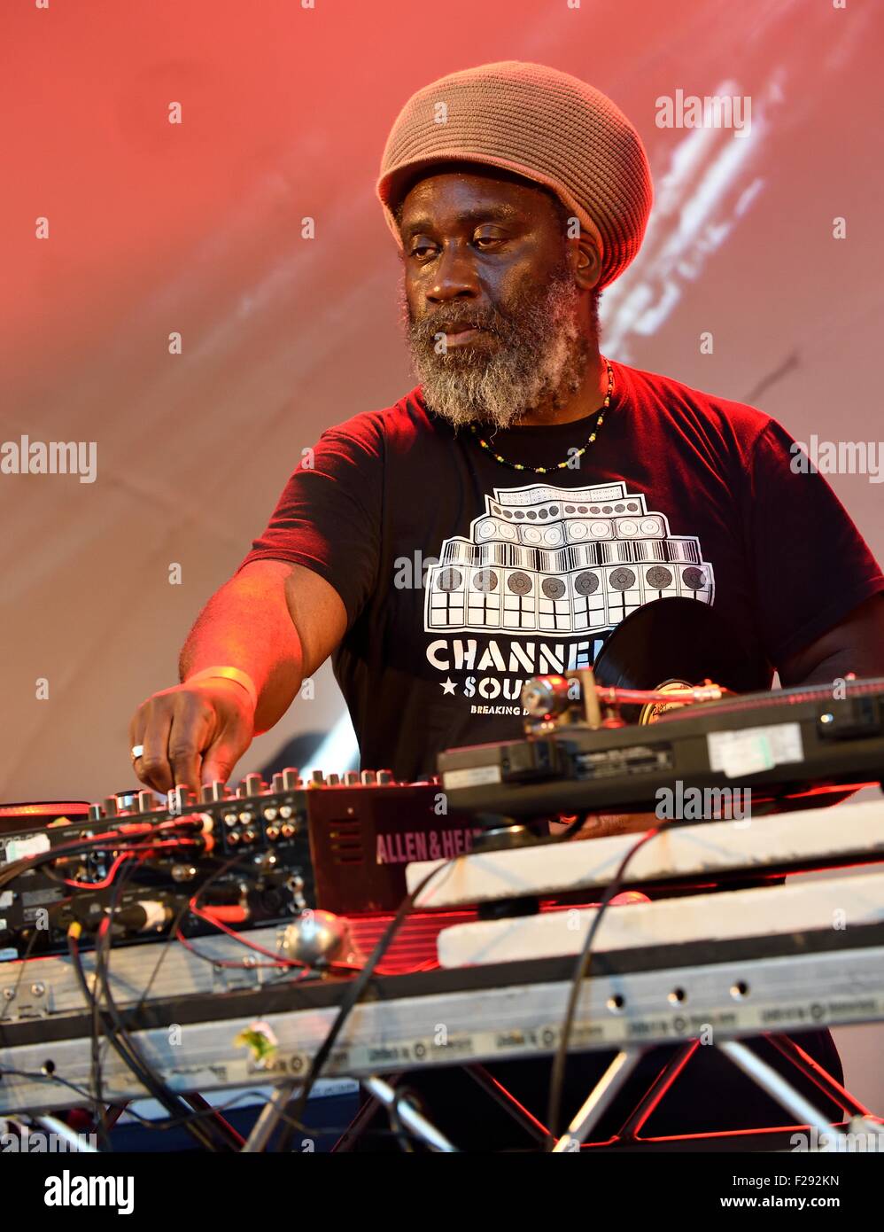 Reggae sound system hi-res stock photography and images - Alamy