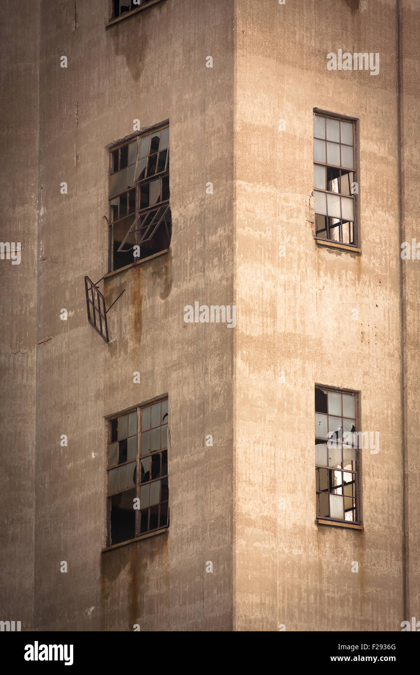 Warehouse tower in ruins Stock Photo - Alamy