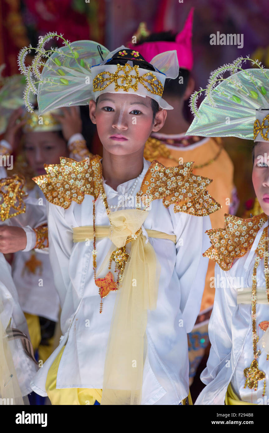 Child Children Beauty Pageant High Resolution Stock Photography and ...