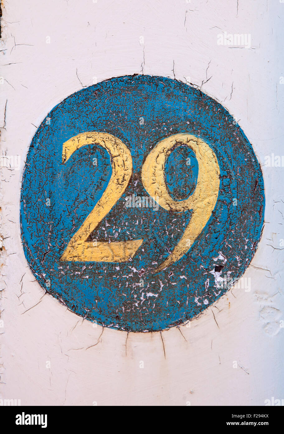 9wall hi-res stock photography and images - Alamy