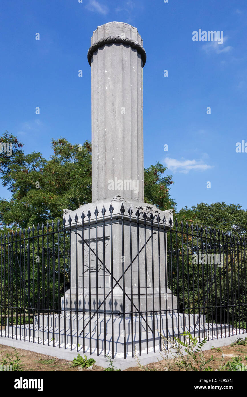 Gordon Monument on the 1815 Waterloo battlefield where British and ...