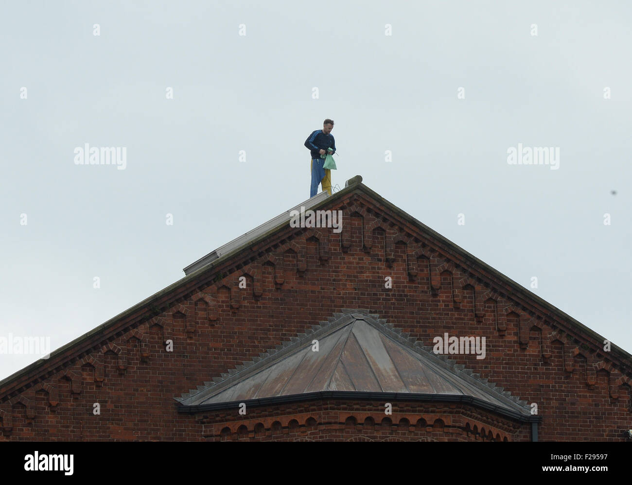Inmate on the roof hi-res stock photography and images - Alamy