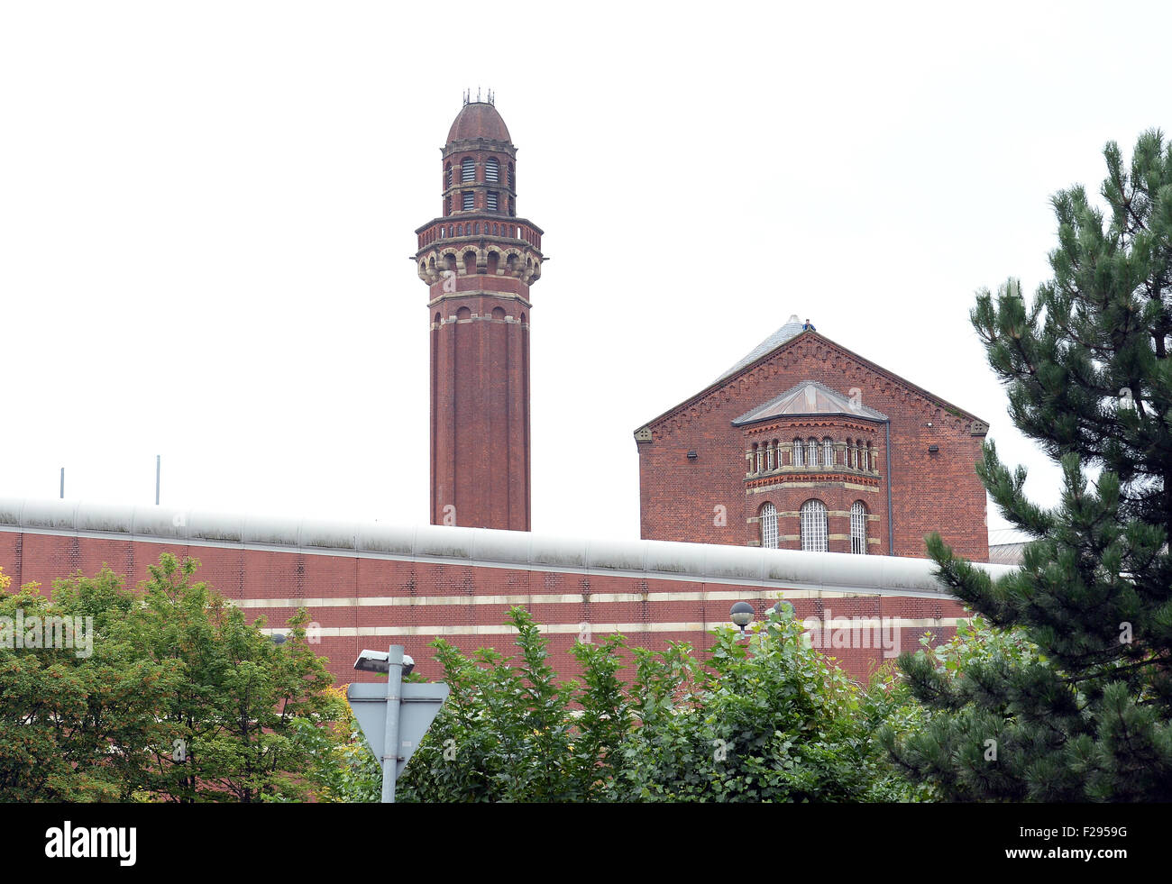 Prisoner Stuart Horner pictured on the roof of HMP Manchester. Stuart ...