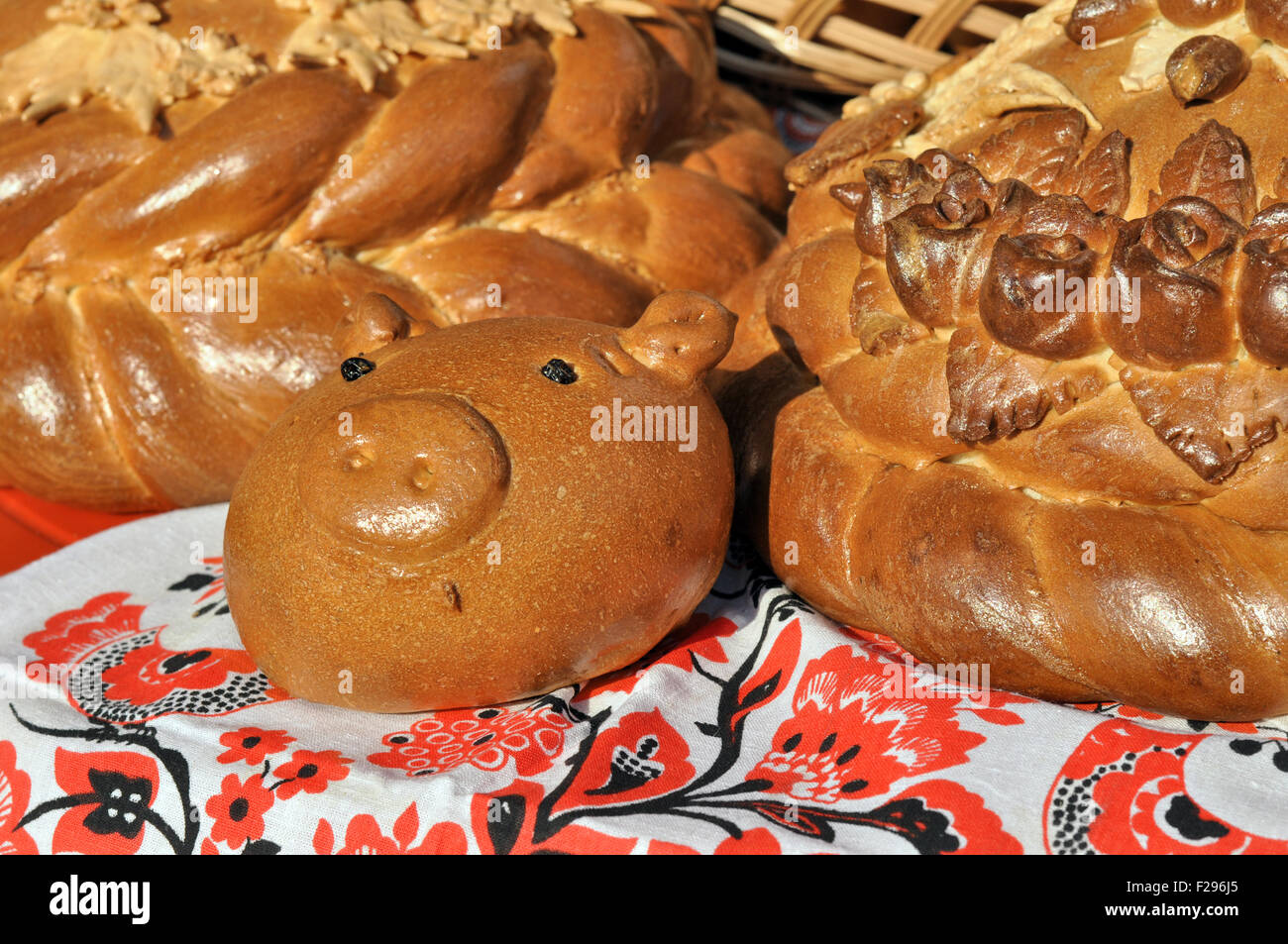 Ukrainian bread hi-res stock photography and images - Alamy