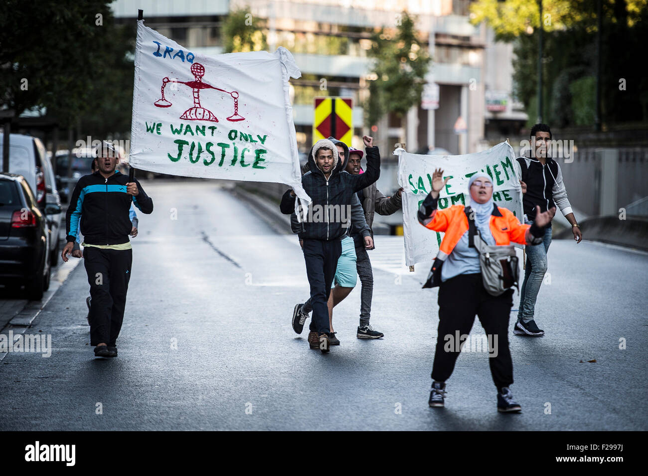 Without papers demonstration hi-res stock photography and images - Alamy