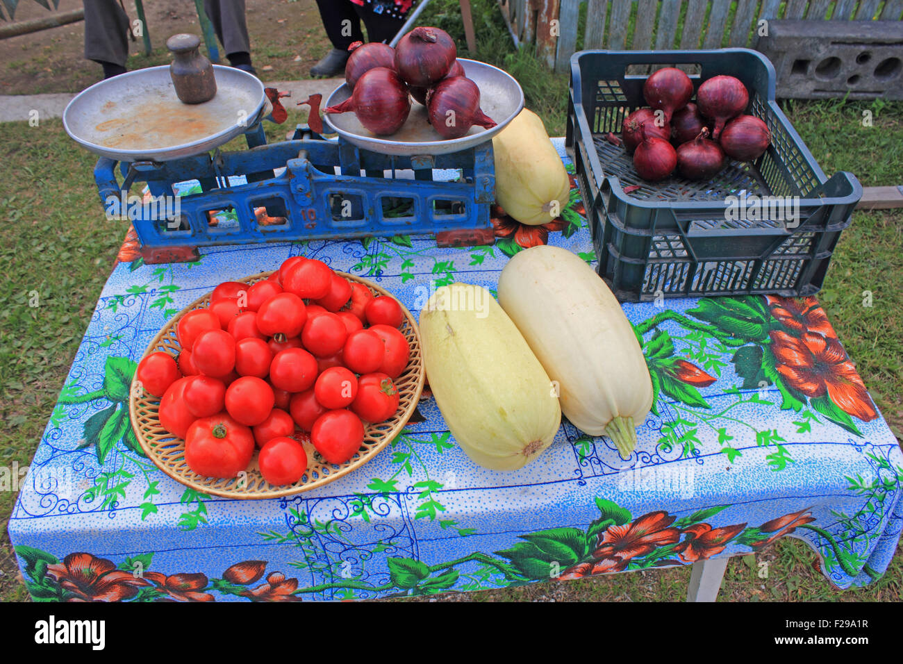 Road-side vegetable stand Stock Photo - Alamy