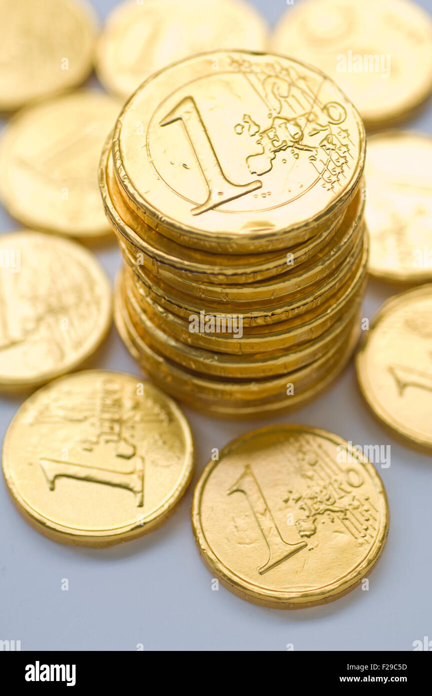 gold coins, The Euro. Pile of Euro's Stock Photo - Alamy