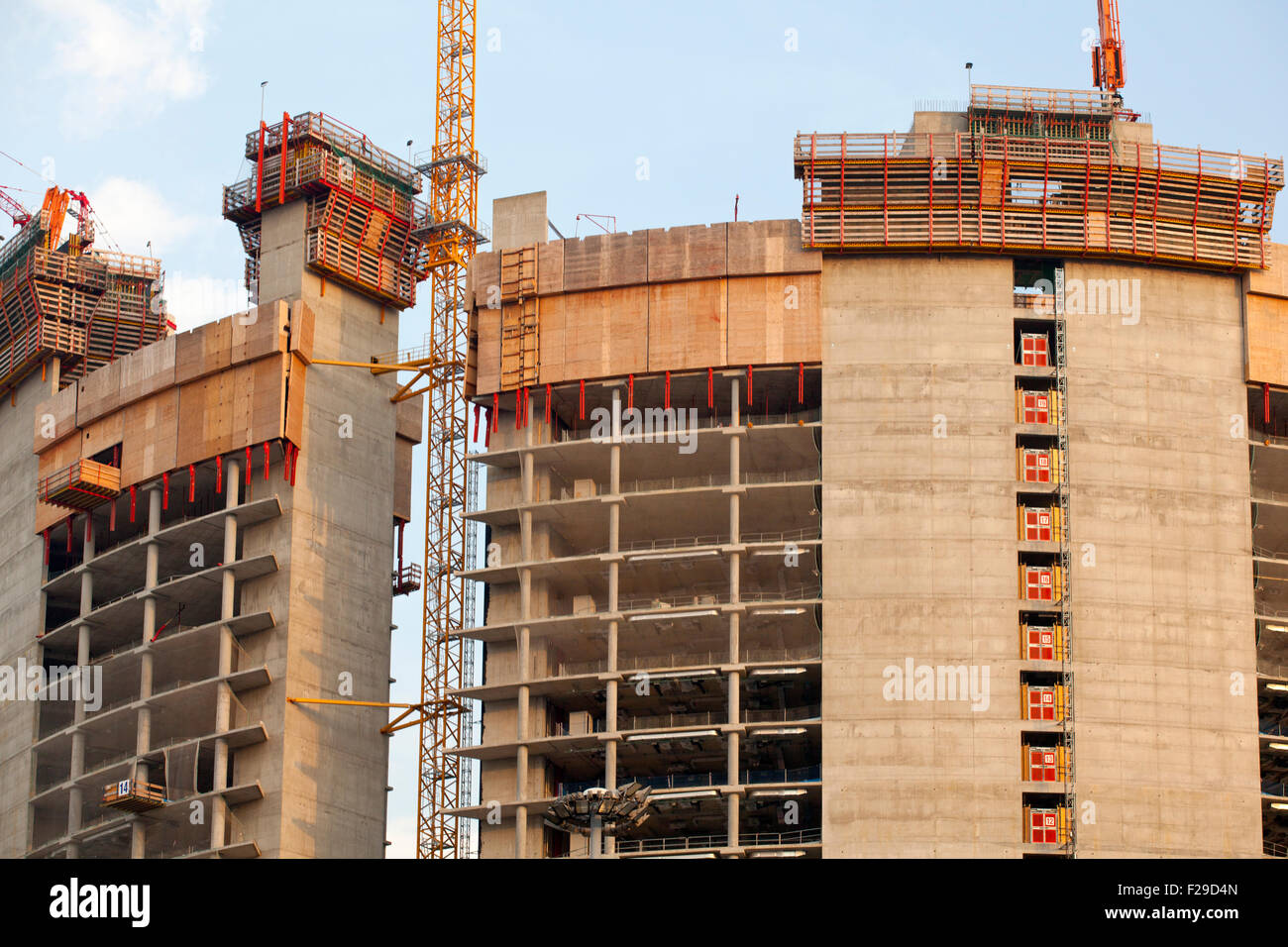 Milan construction site hi-res stock photography and images - Alamy