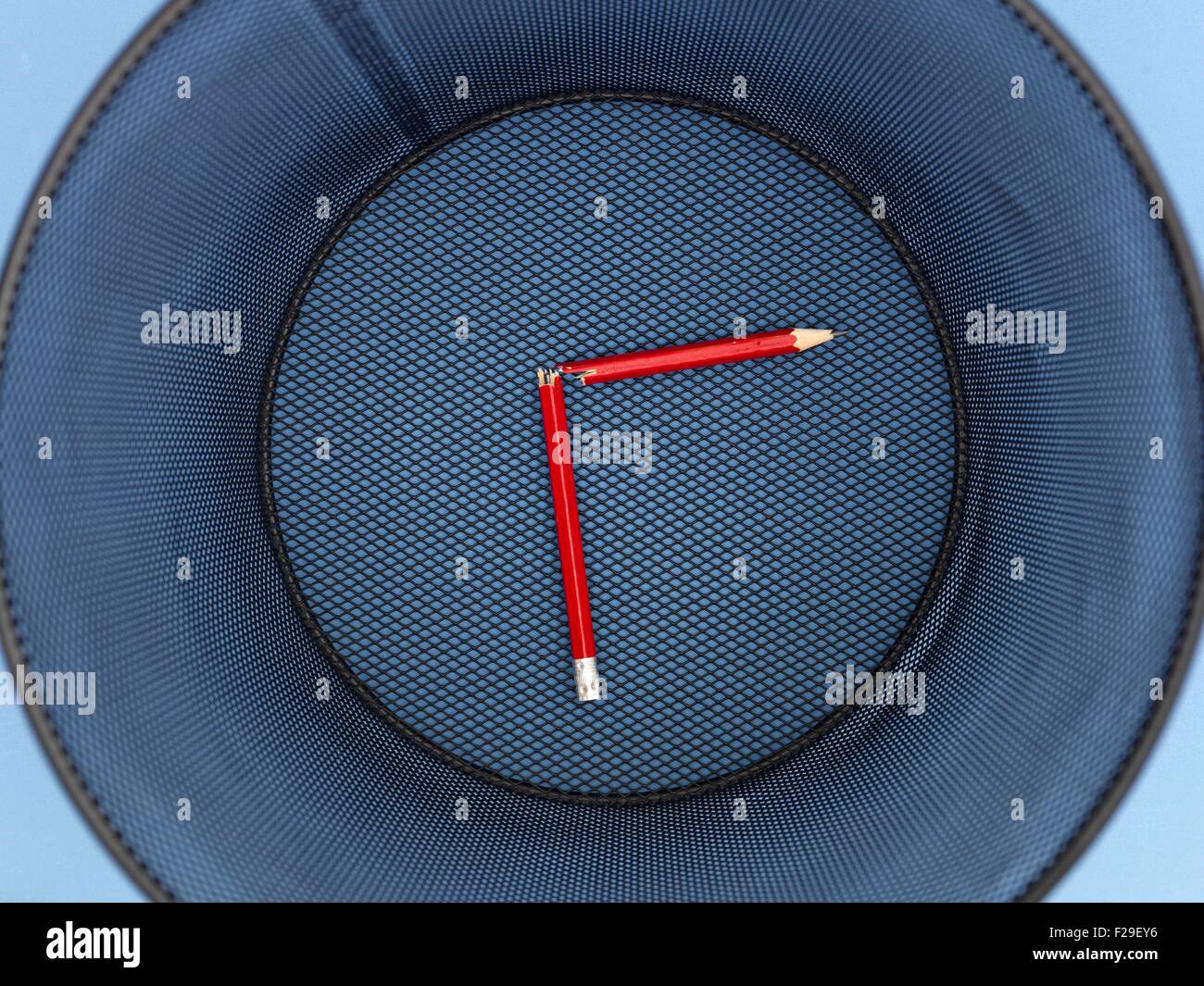 A close up shot of a trash can Stock Photo - Alamy