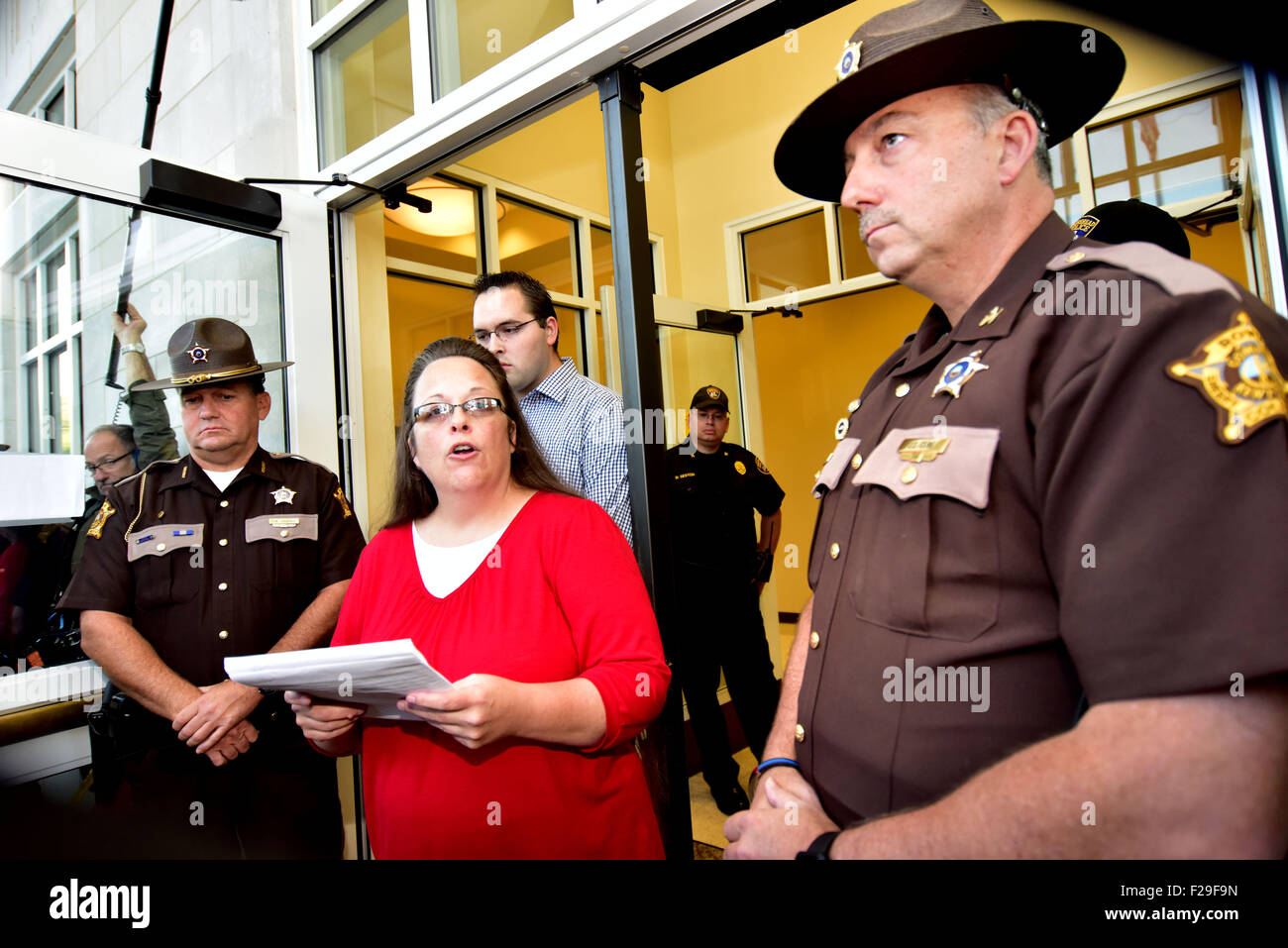 Kim davis kentucky clerk hi-res stock photography and images - Alamy