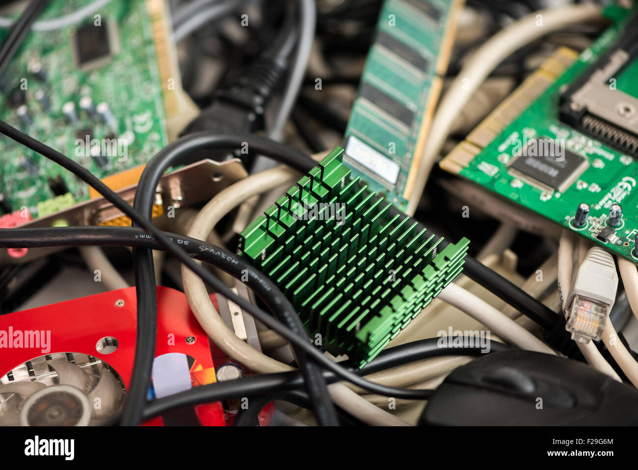 Pile of Old Computer Cables and Devices Stock Photo - Alamy