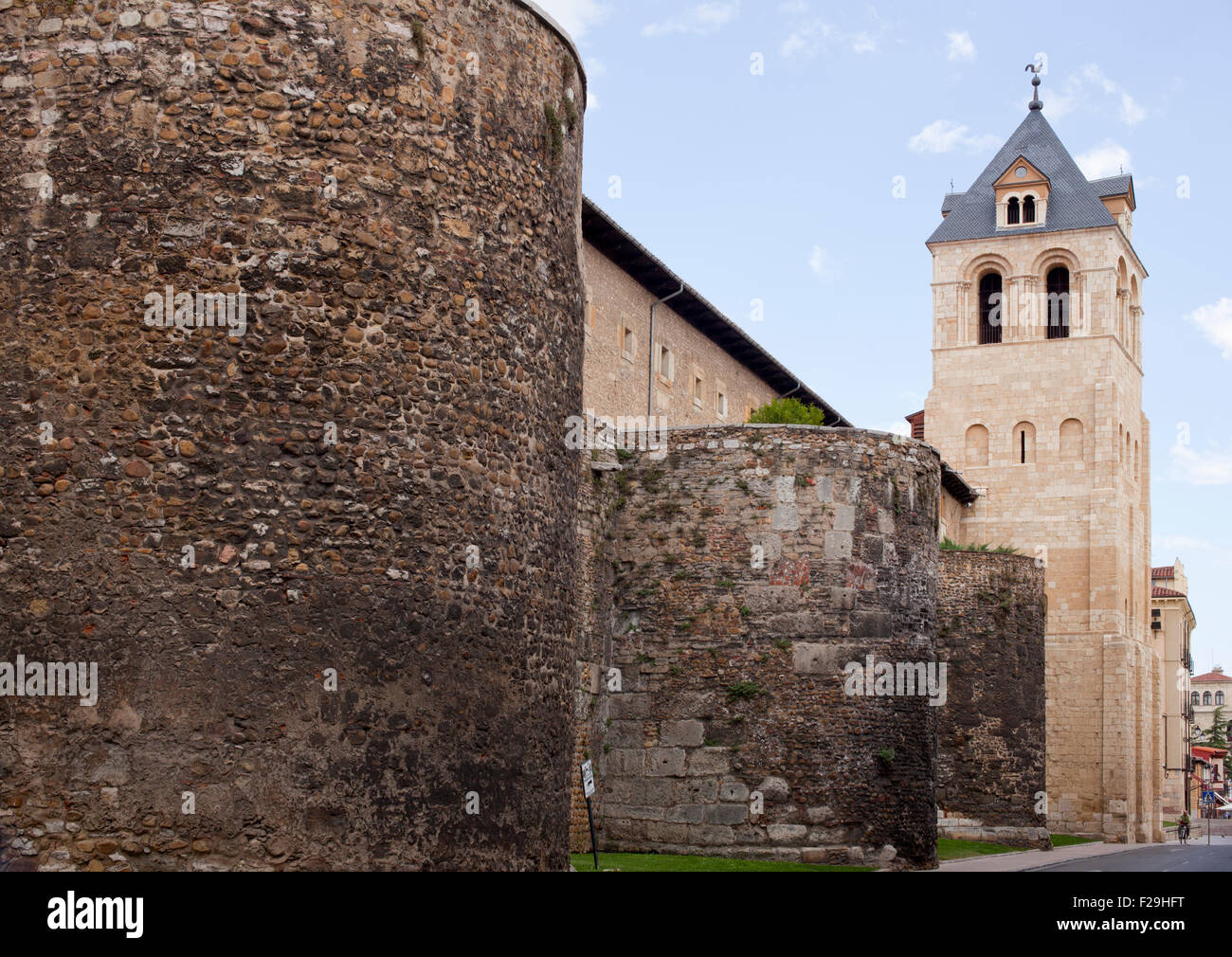 Walls of the fortress city of Leon, Spain Stock Photo - Alamy